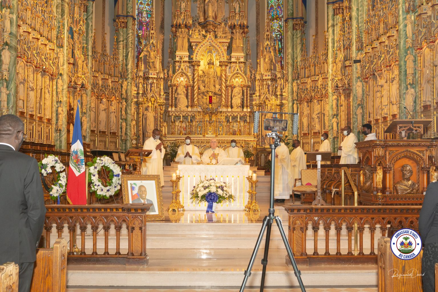 Messe de Requiem à la mémoire de Feu Son Excellence Monsieur Jovenel ...